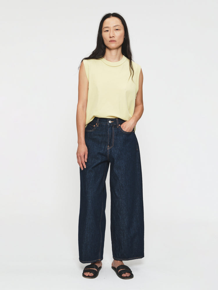 6397 - Ready to wear womens collection of essentials
